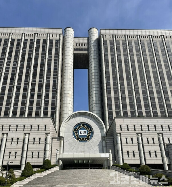 'KT 일감 몰아주기' 황욱정 KDFS 대표, 1심 실형 선고